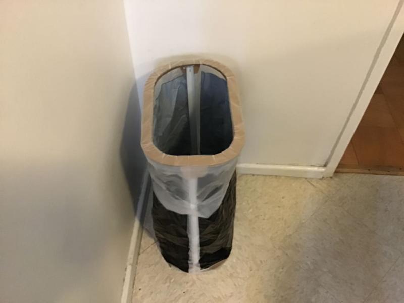 Pop-Up Reusable Trash Bin, Party Clean Up, Assorted Colours, 13 gal ...