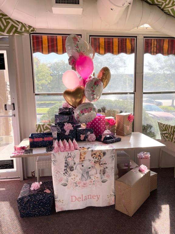 Floral Baby "Sweet Baby Girl" Heart Satin Foil Balloon Bouquet, Pink ...