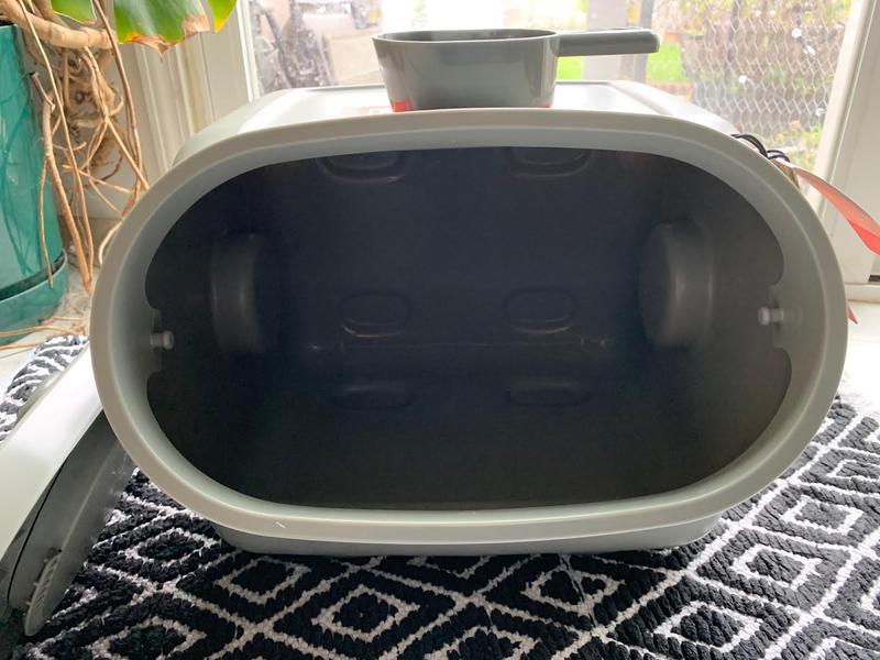 Reddy Green Airtight Dog Food Storage Container, Medium, 25 lbs. | Petco