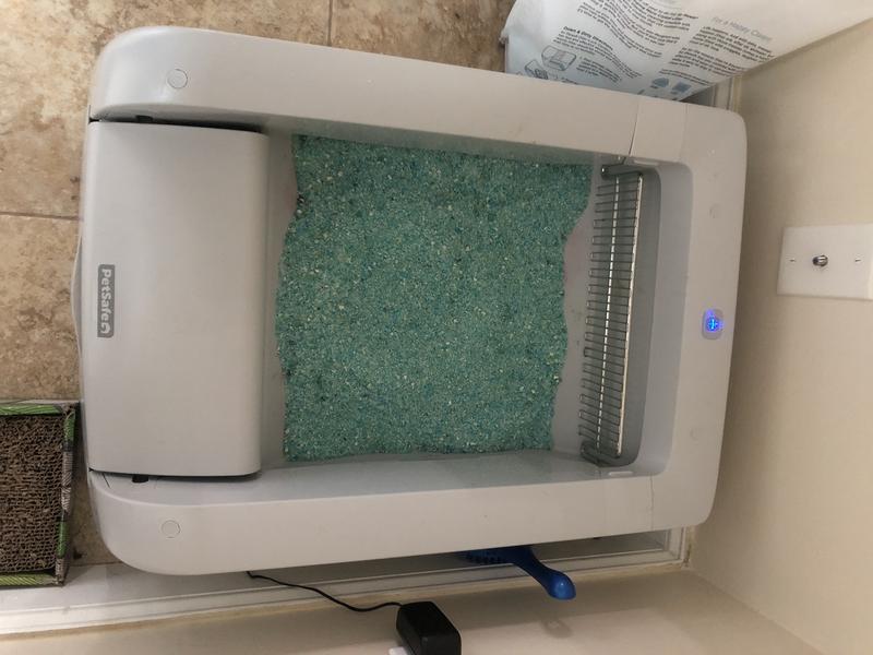PetSafe ScoopFree Clay Clumping Self-Cleaning Cat Litter Box | Petco