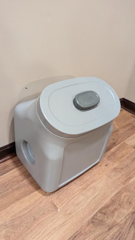 Reddy Green Airtight Food Storage Container for Dogs, Medium, 25 lbs ...