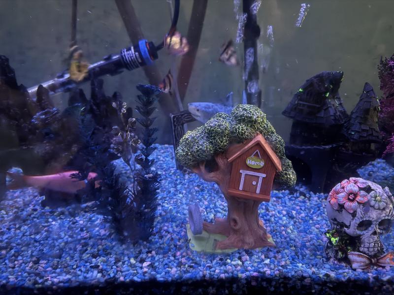 Imagitarium Resin Treehouse Decor, Small | Petco