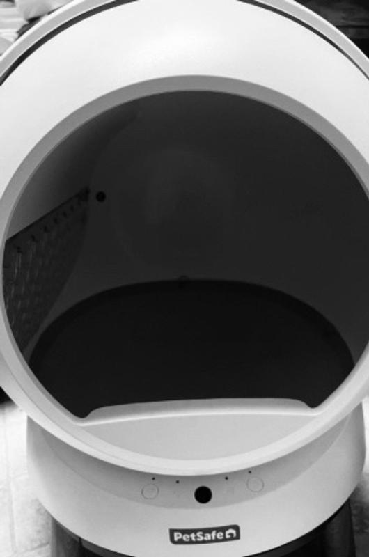 PetSafe ScoopFree SmartSpin Self-Cleaning Litter Box at Tractor Supply Co