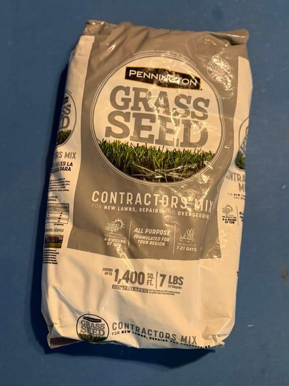 Pennington Central Contractors MX pc. 24/20LB at Tractor Supply Co