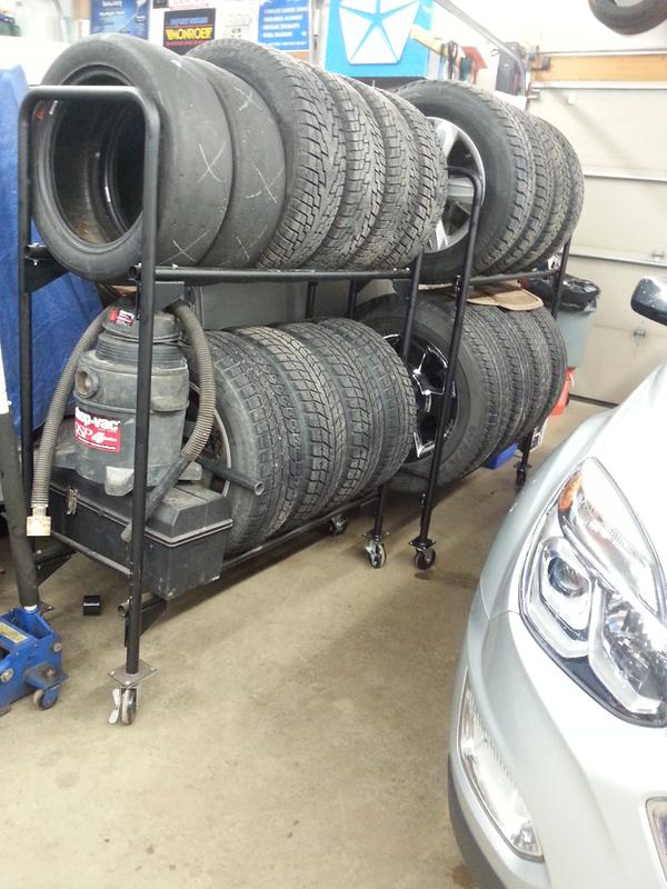 1,600 lb 2-Tier Mobile Tire Rack