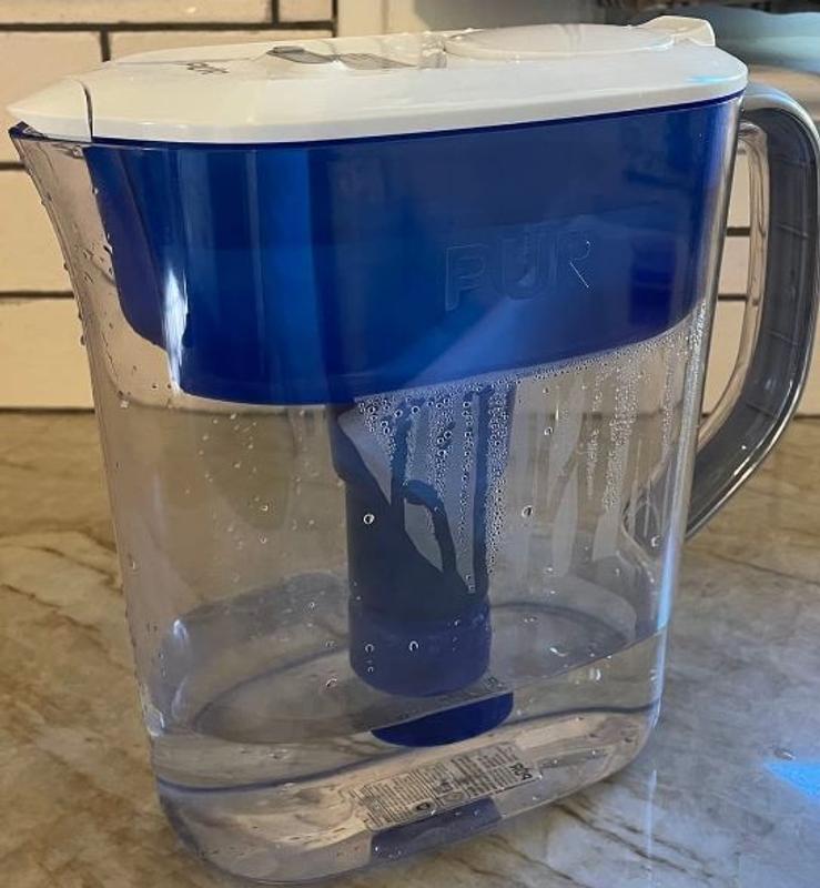 PUR 11 cups Blue Water Filtration Pitcher in the Water Filter Pitchers ...