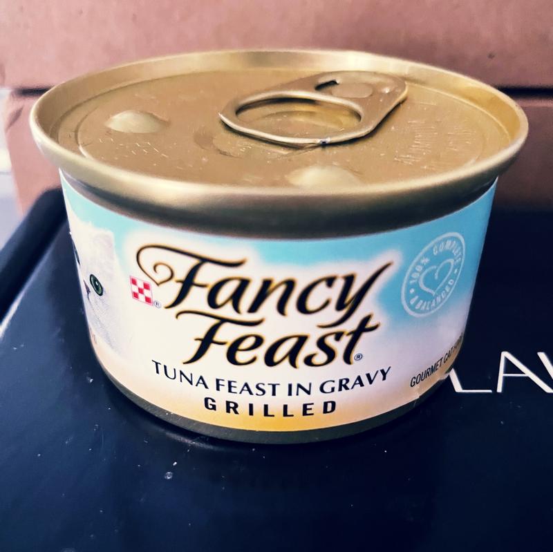Fancy Feast Grilled Tuna Feast in Wet Cat Food Gravy, 3 oz, Case of 24 ...