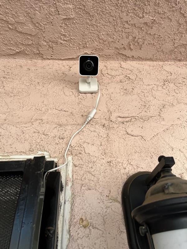 Roku OUTDOOR CAMERA PLUGIN WHITE in the Security Cameras department at ...