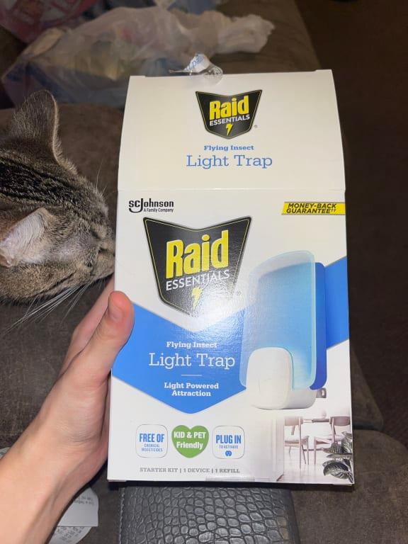 Raid Essentials Flying Insect Light Trap Starter Kit Reviews Sale ...