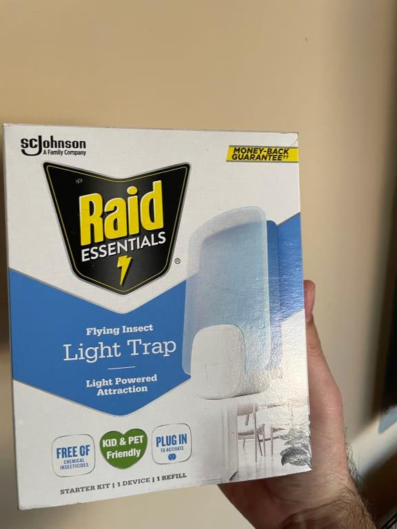 Raid Essentials Flying Insect Light Trap Starter Kit Reviews Sale ...