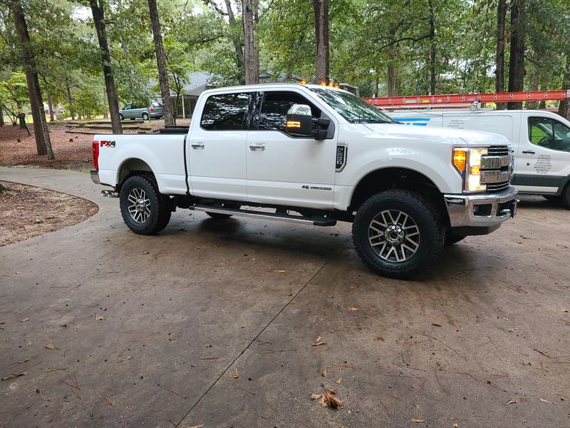 2022 F250 Leveling Kit Before And After