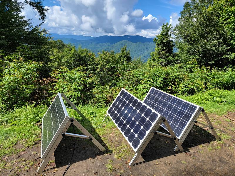 Renogy Aluminum Solar Panel Clip RNG-MTS-TMB at Lowes.com