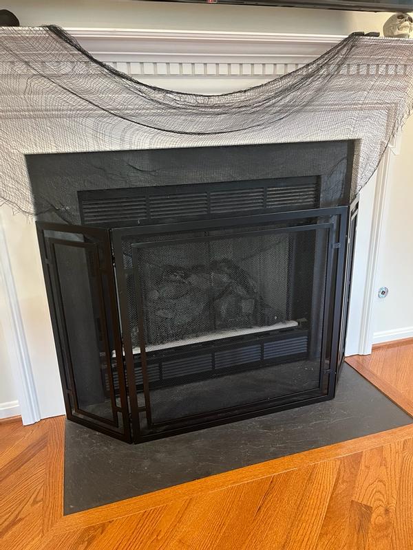 Modern Ember 54.5-in Black Steel 3 -Panel Flat Fireplace Screen at ...
