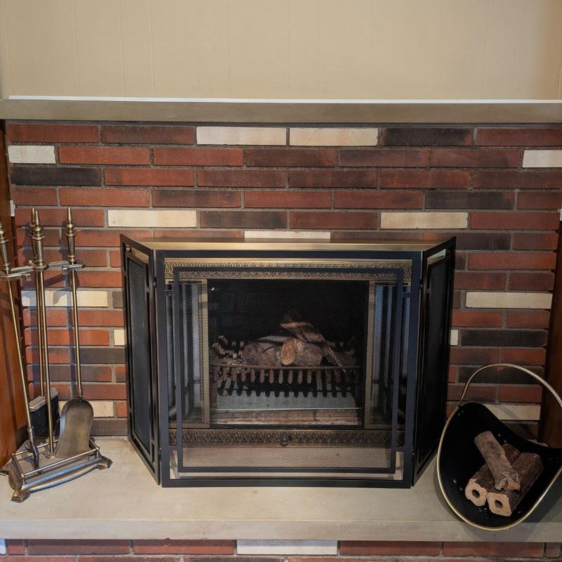 Modern Ember 54.5-in Aged Brass Steel 3 -Panel Flat Fireplace Screen in ...