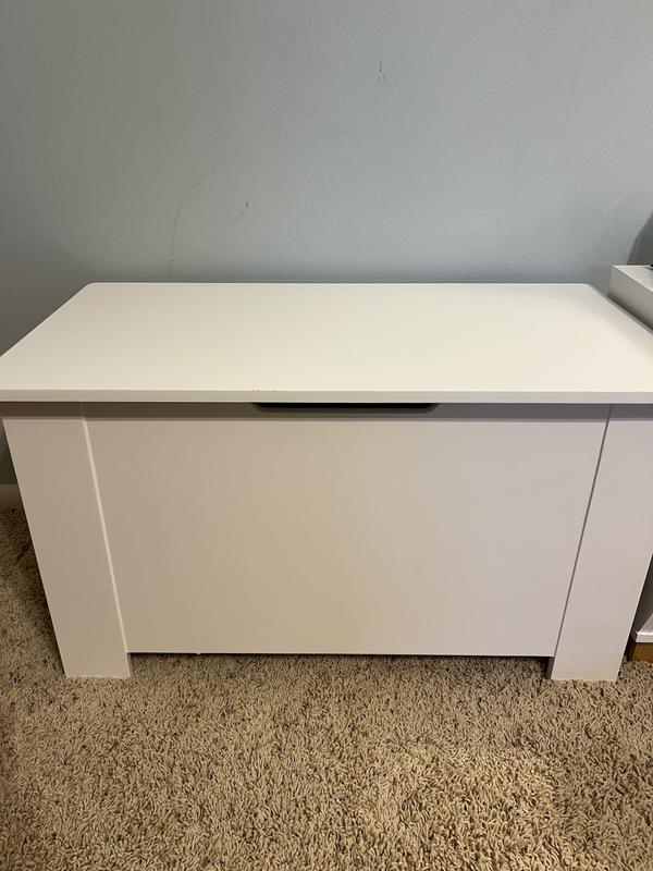 RiverRidge White Rectangular Toy Box in the Toy Boxes department at ...