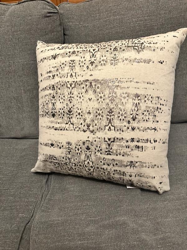 Rizzy Home 20-in x 20-in off white Square Indoor Decorative Pillow at ...