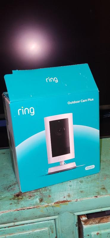 Ring Outdoor Cam Plus, Plug-In with 2K Video and Ring Vision, Low-Light ...