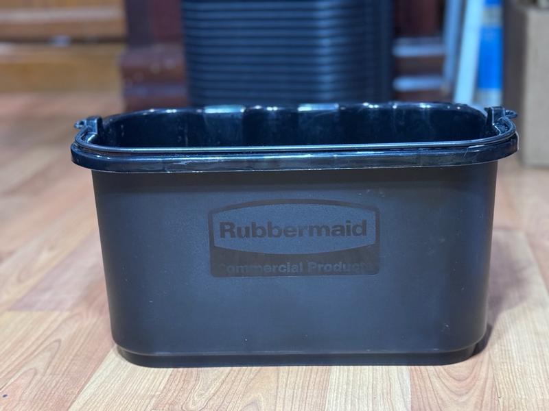 Rubbermaid Commercial Products 2-Compartment Plastic Cleaning Caddy ...