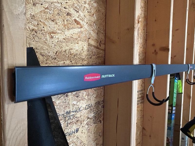 Rubbermaid FastTrack Garage 24-Piece Black Steel Multipurpose Storage ...