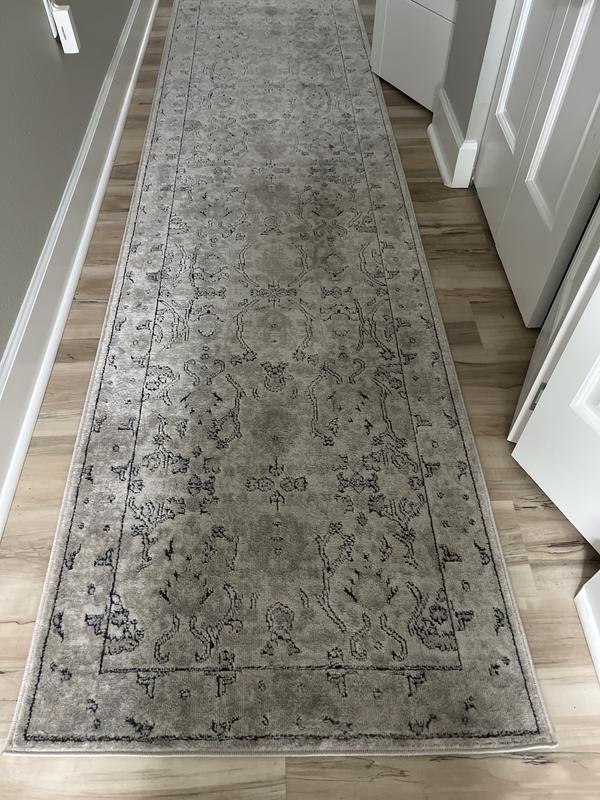 Bayshore Home Wheeler WLR-01 2'7" x 10' Runner Area Rug - Macy's