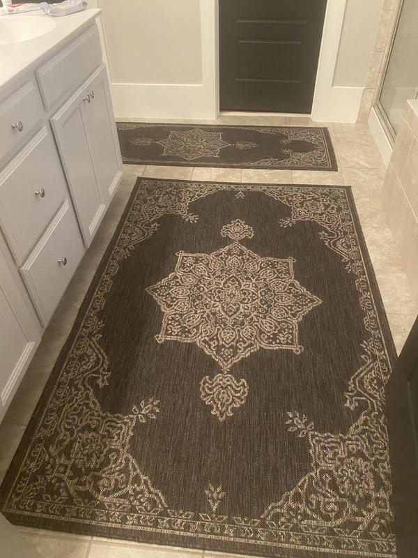 Bayshore Home Outdoor BH Pashio Traditional II Antique 2' x 6' Runner ...