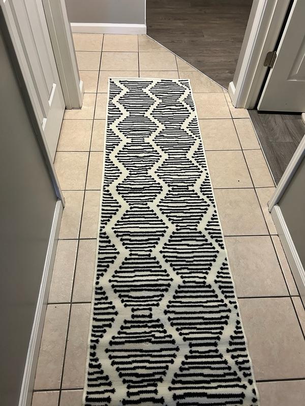 World Rug Gallery Ashton 2 x 7 (ft) Flatweave Polypropylene Black ...