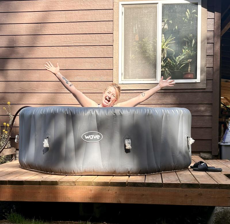 Wave 77-in x 25.6-in 6-Person Inflatable Hot Tub AEG6DGRYUS at Lowes.com