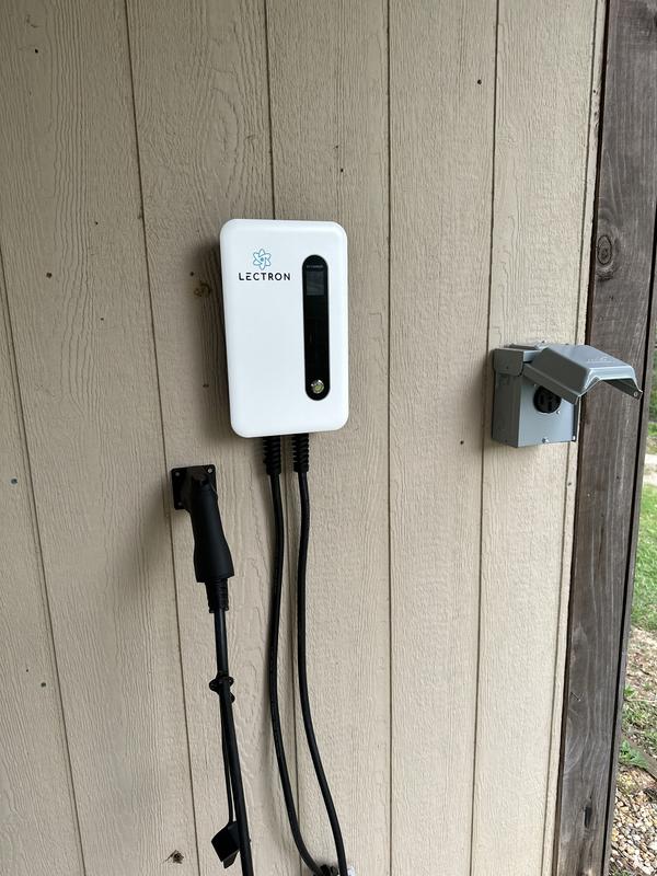 Lectron 240 Volt 32 Amps Level 2 Electric Vehicle Charging Station with ...