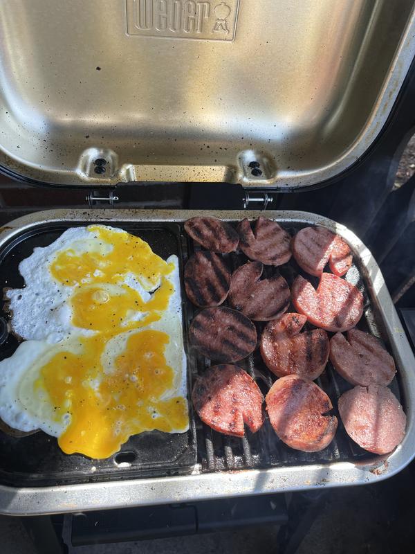 Weber Lumin Porcelain-Enameled Cast-Iron Griddle 6611 at Lowes.com