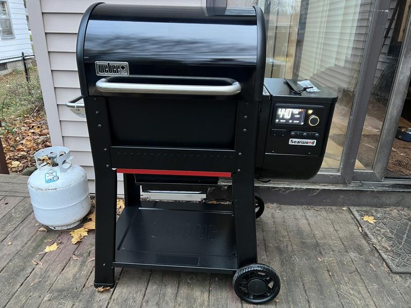 Weber Searwood 600 Pellet Grill, Black at Tractor Supply Co