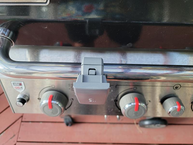 Weber LED Mounting Bracket Grill Light 7661 at Lowes.com