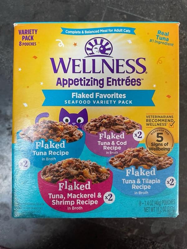 Wellness Appetizing Entrees Flaked Favorites, Seafood Natural Wet Cat ...