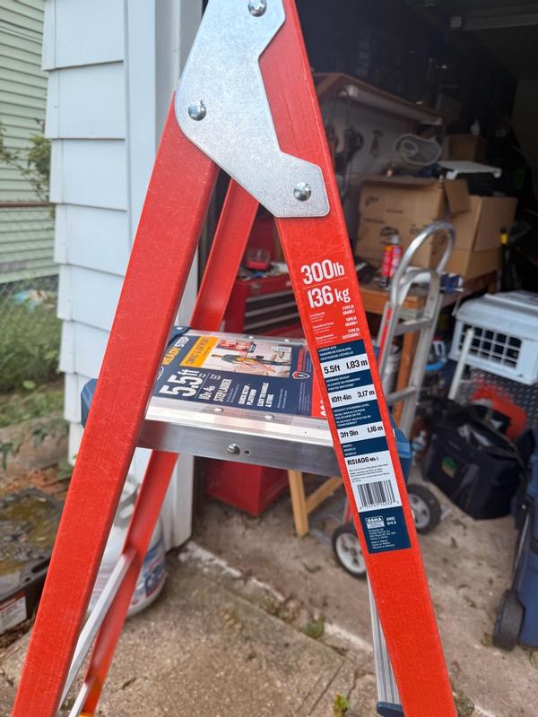 Werner Ready Step RS1A00 4-ft ( 8.4-ft Reach Height ) Fiberglass Type ...