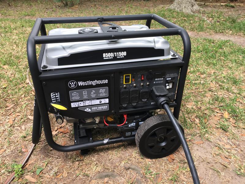 Westinghouse Pro 8500-Watt Single Fuel (Gasoline) Portable Generator at ...