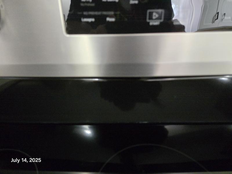 Whirlpool Air Cooking Technology 30-in Glass Top 5 Burners 5.3-cu ft ...