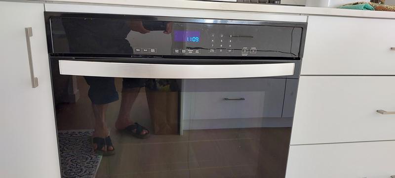 Whirlpool 30-in Single Electric Wall Oven Self-cleaning (Stainless ...
