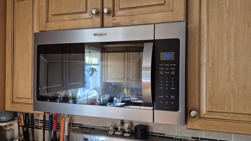 Whirlpool 1.9-cu ft Over-the-Range Microwave with Sensor Cooking ...