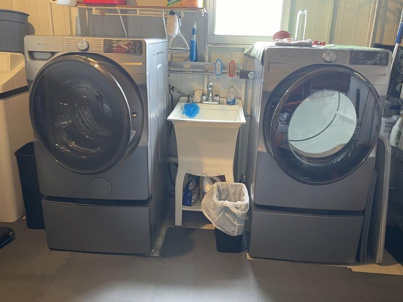 Whirlpool High Efficiency Stackable Steam Cycle Smart Compatible Large ...