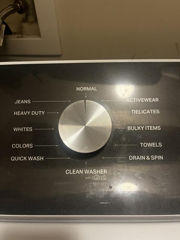 Whirlpool 4.5-cu ft High Efficiency Agitator Top-Load Washer (White ...