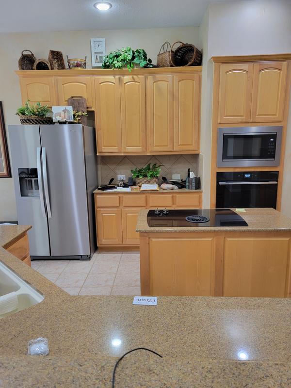 Countertop Microwave (Fingerprint Resistant Stainless Steel) MTK2230PZ ...