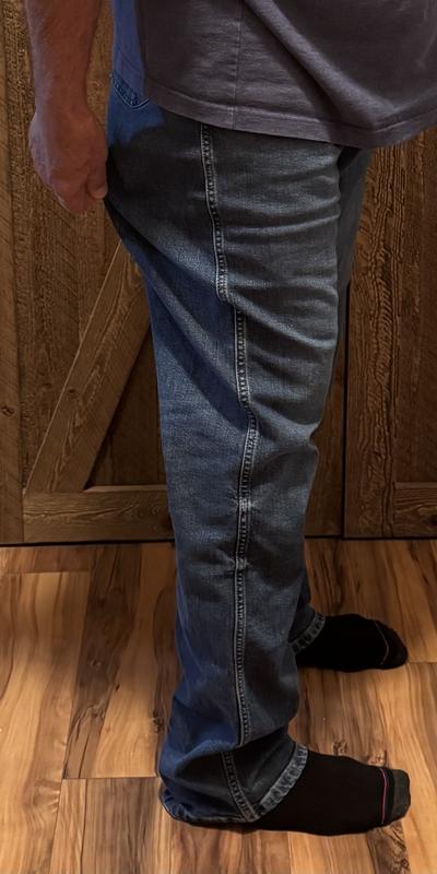 Wrangler Men's Retro Slim Straight Jean, 31x30,Alby at Tractor Supply Co