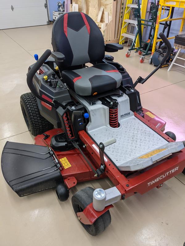 Toro TimeCutter 50-in 24.5-HP V-twin Gas Zero-turn Riding Lawn Mower at ...