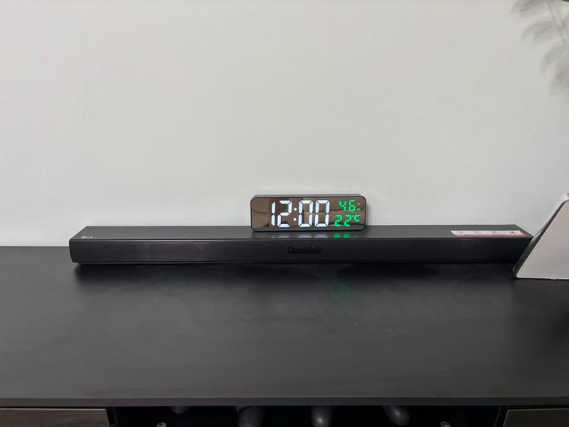 Unique Bargains Large Digital Clock Silent Non Ticking Modern Wall ...