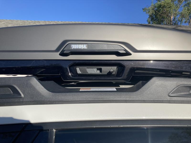 Thule Vector M Cargo Box - Ski