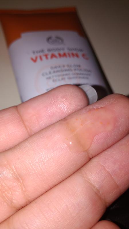 Vitamin C Cleanser | Facial Polish | The Body Shop