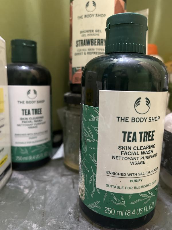 Tea Tree Facial Wash 250ml | Skin Cleanser | The Body Shop