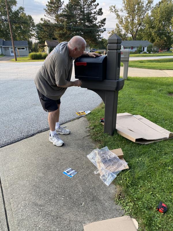Step2 Post Mount Black Plastic Extra Large Mailbox with Post 518899 at ...