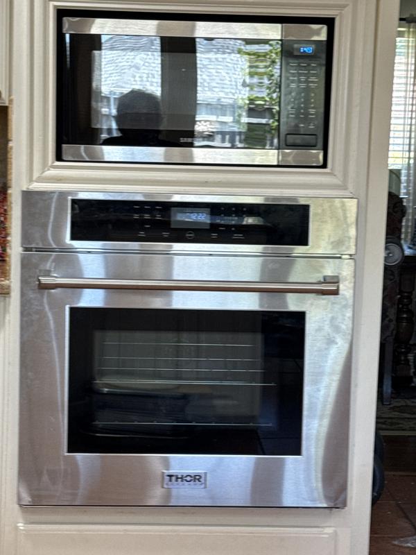 Thor Kitchen 30-in Single Electric Wall Oven Single-fan Self-cleaning ...