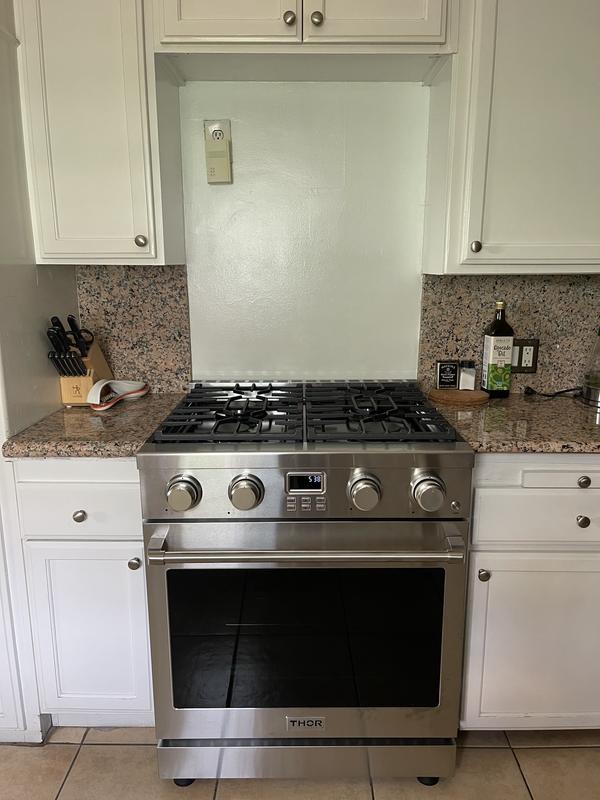 Thor Kitchen 36-in 6 Burners 6-cu ft Convection Oven Freestanding ...