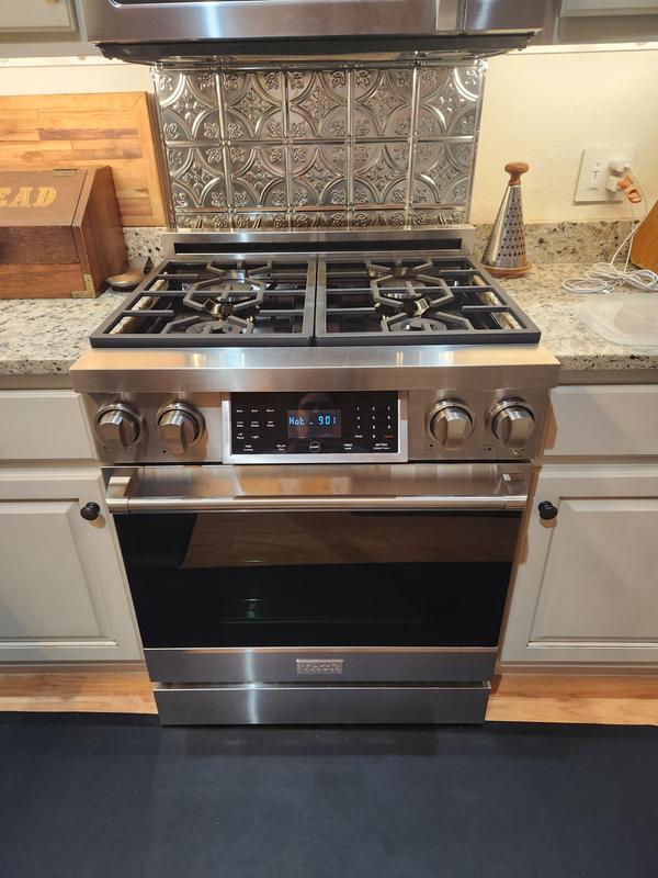 Thor Kitchen Gordon Ramsay Series 48-in 7 burners 4.6-cu ft / 2.2-cu ft ...